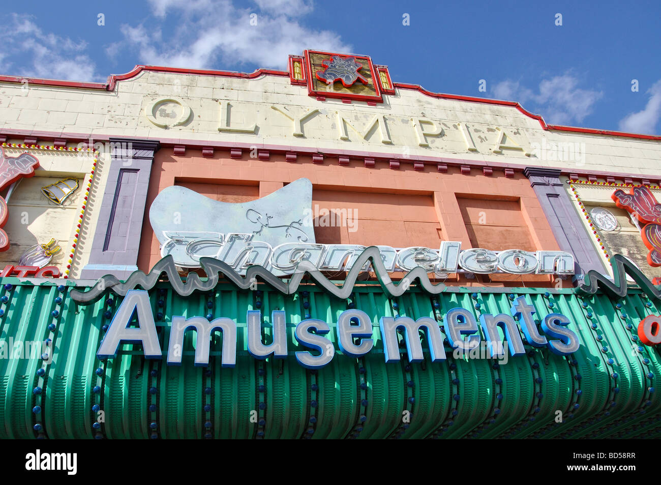 Seafront amusement arcades, Marine Parade, Southend-on-Sea, Essex ...