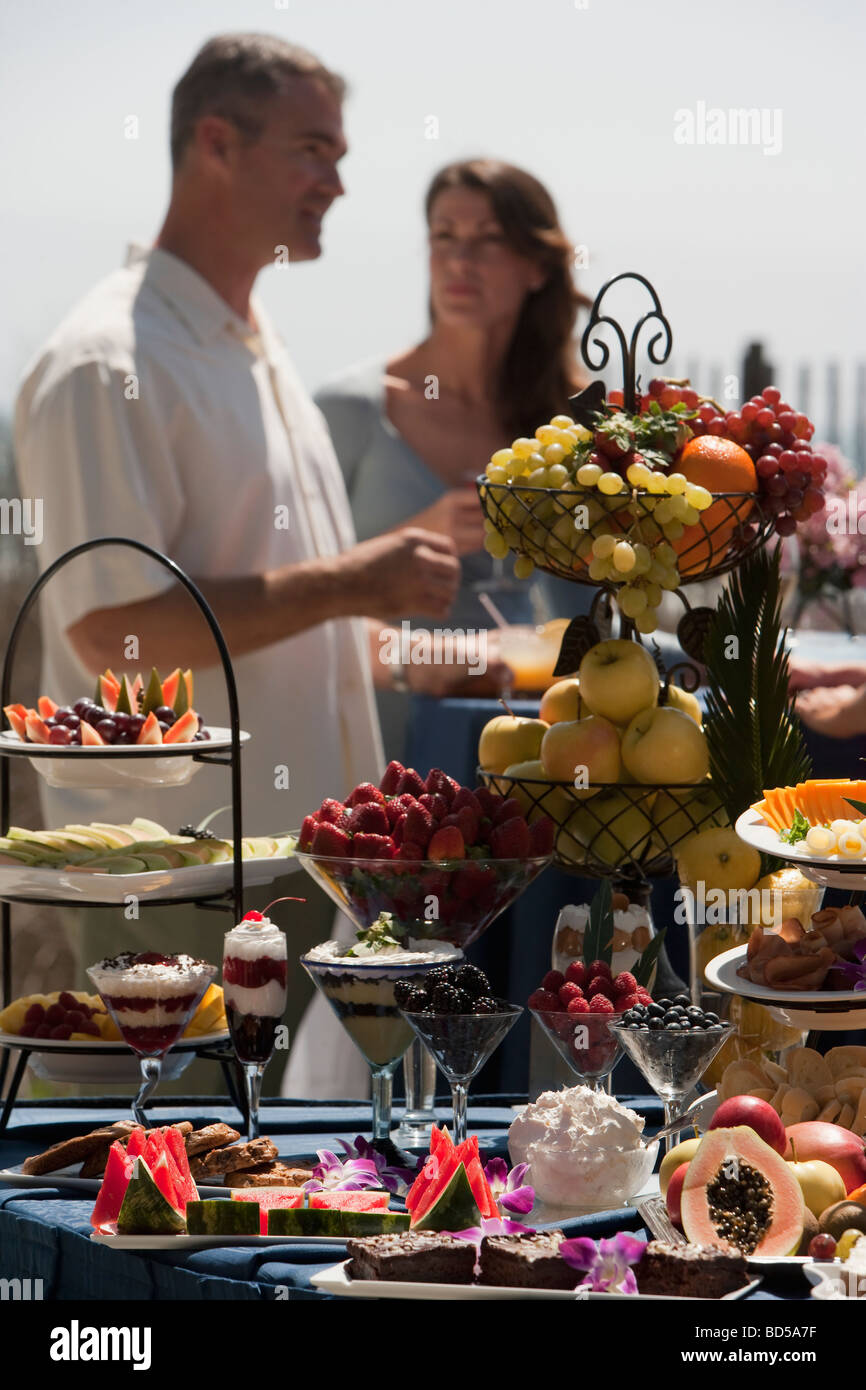 Buffets table hi-res stock photography and images - Alamy