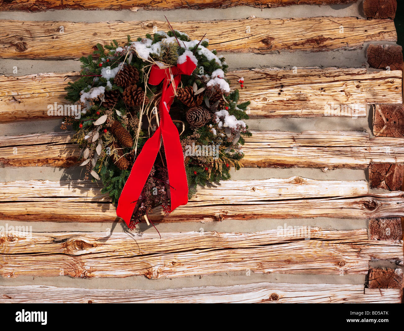 Christmas log cabin hi-res stock photography and images - Alamy