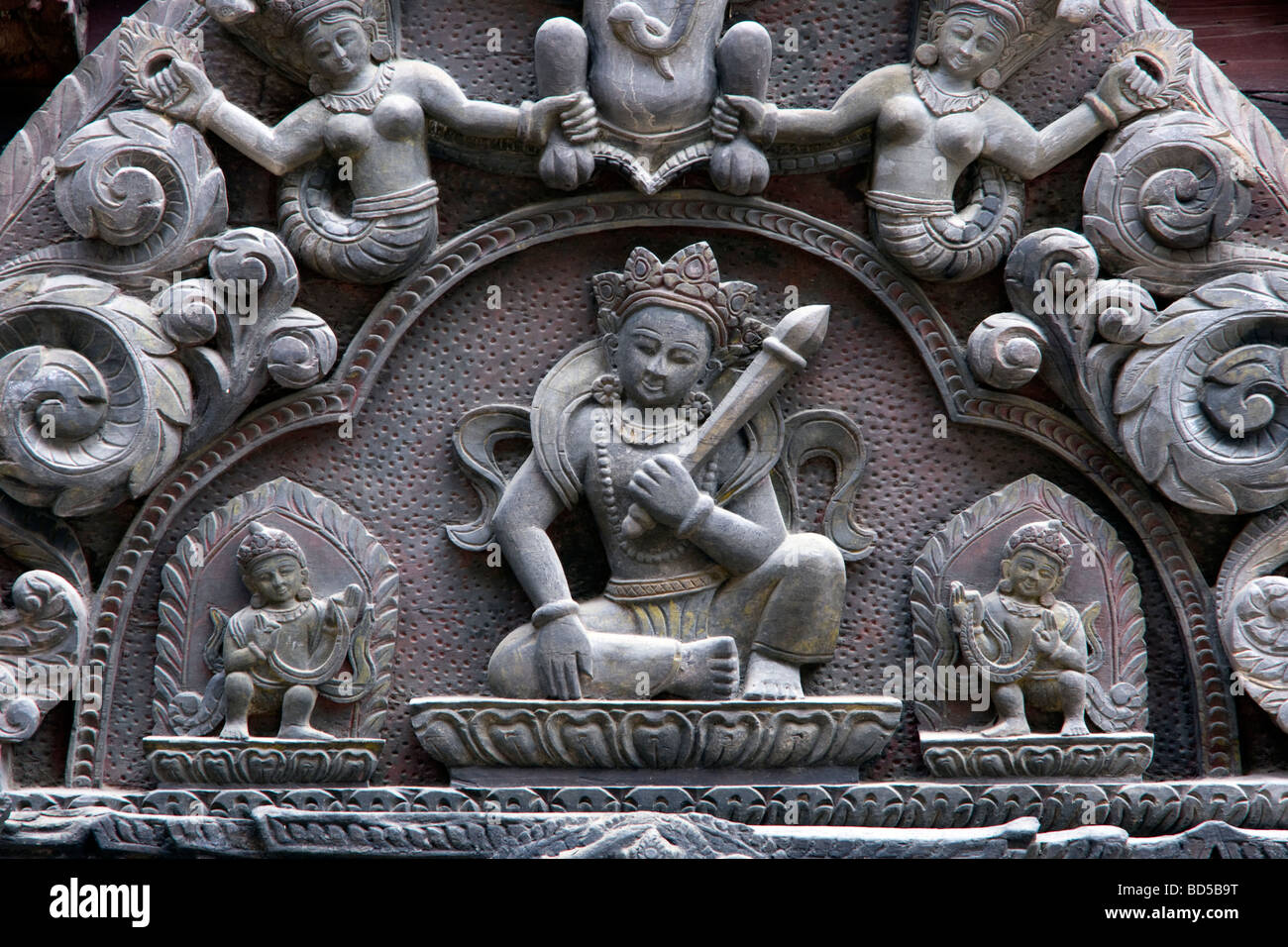 over door carving Stock Photo - Alamy