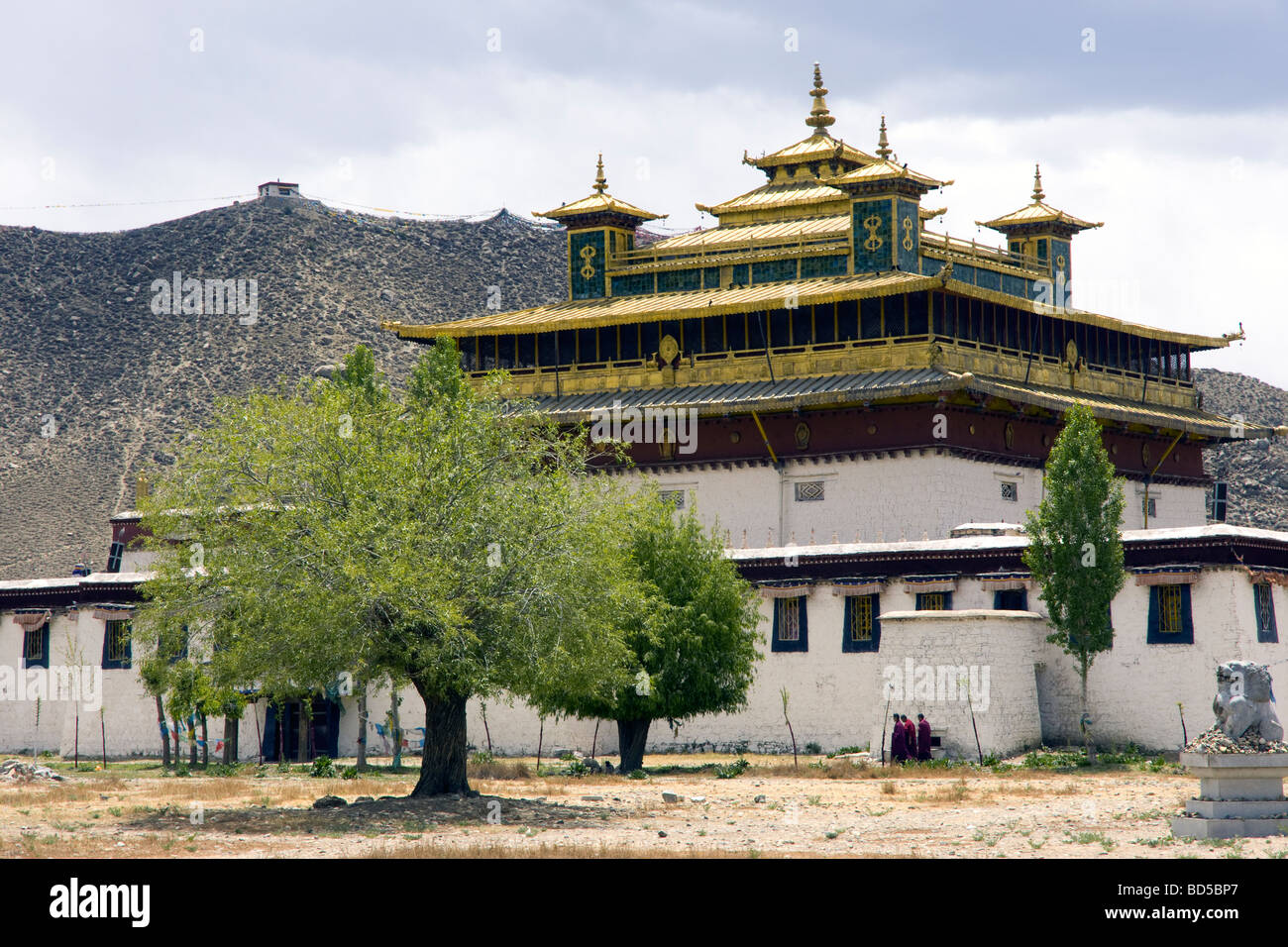 Samye monastery hi-res stock photography and images - Alamy