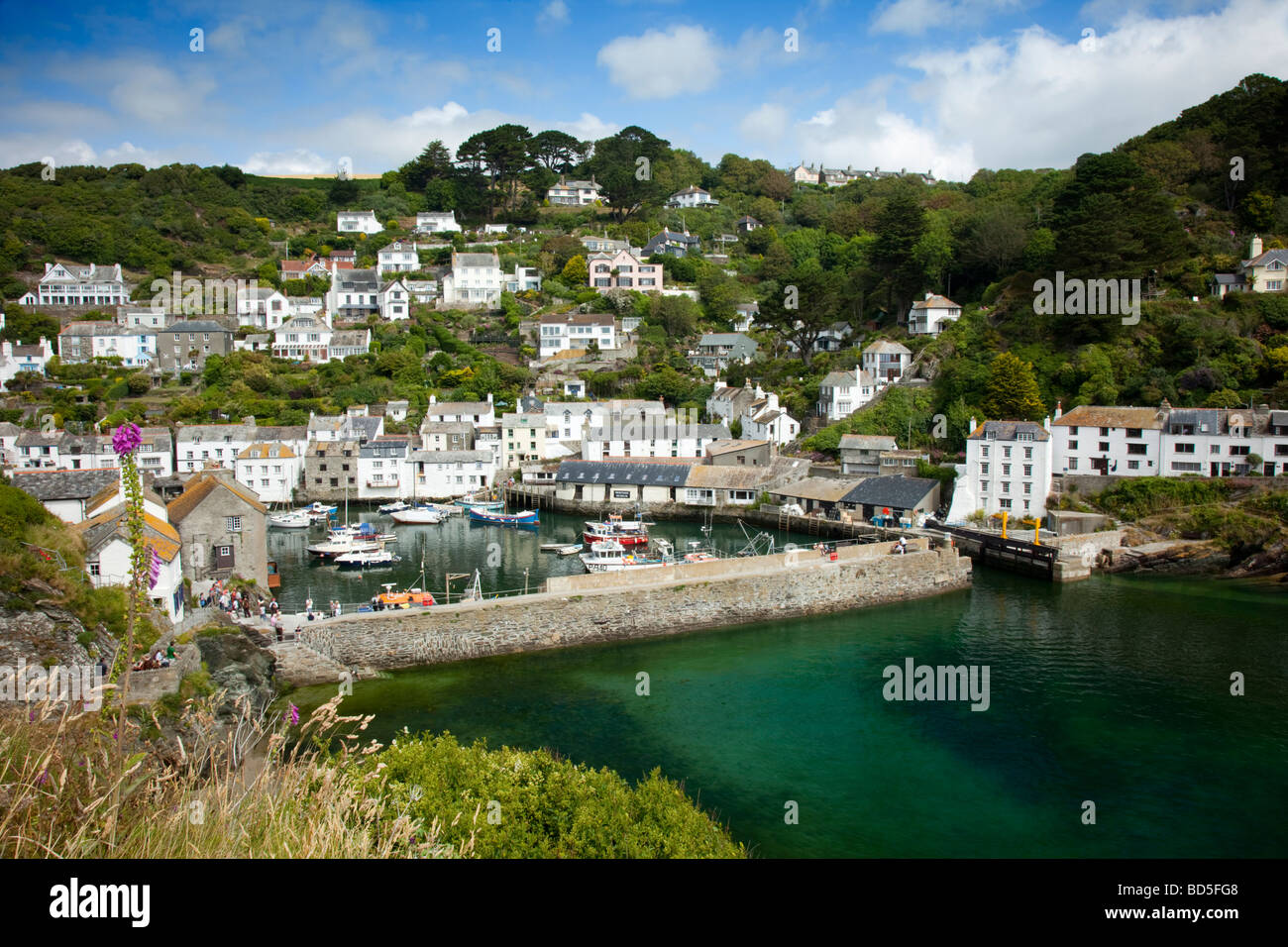 The beautiful and picturesque Cornish Fishing Village of Polperro on a ... The beautiful and picturesque Cornish Fishing Village of Polperro on a ...