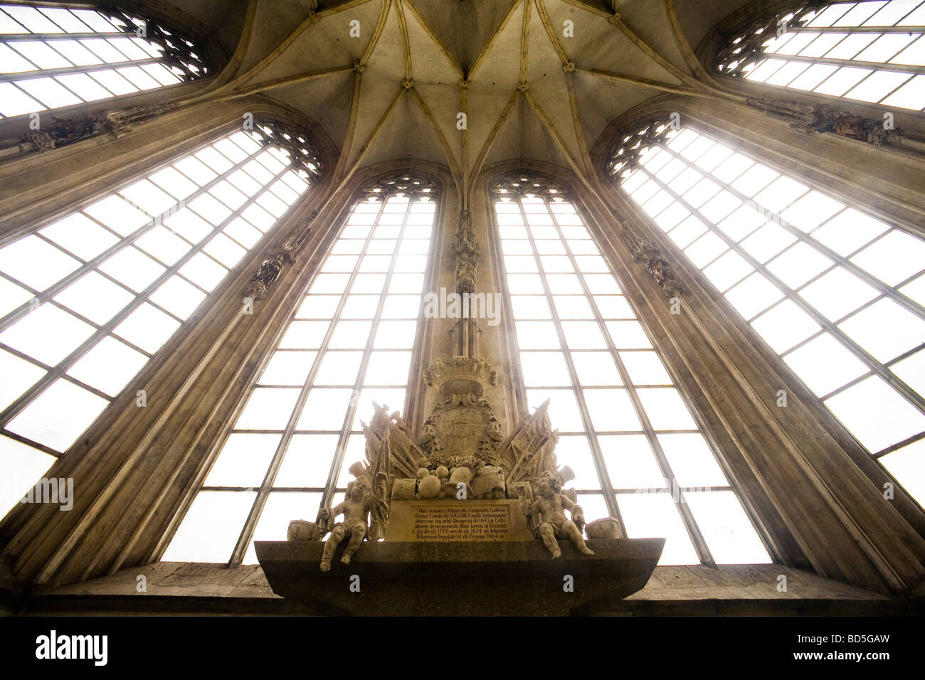 Large church windows hi-res stock photography and images - Alamy