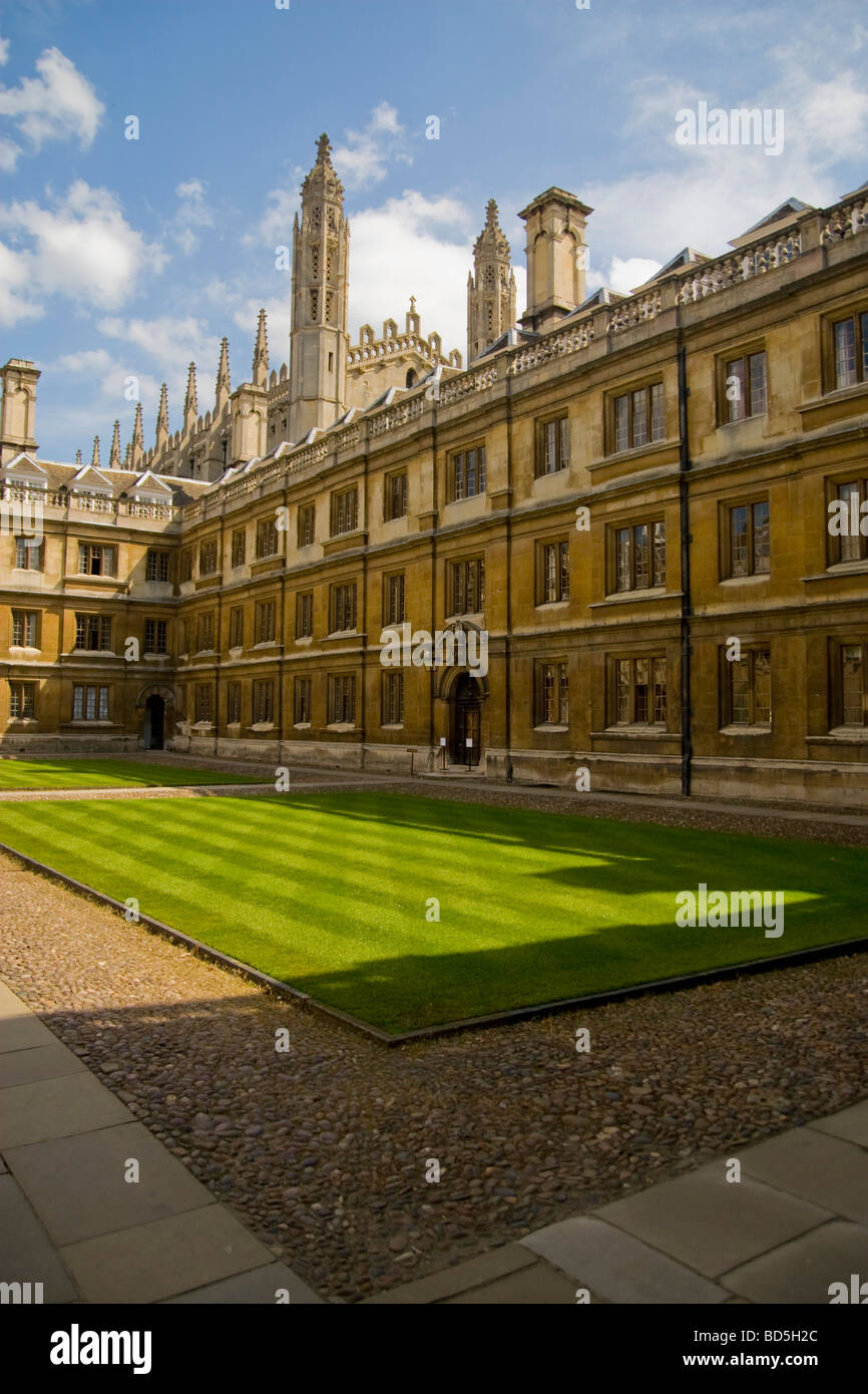 Cambridge University College Stock Photo - Alamy