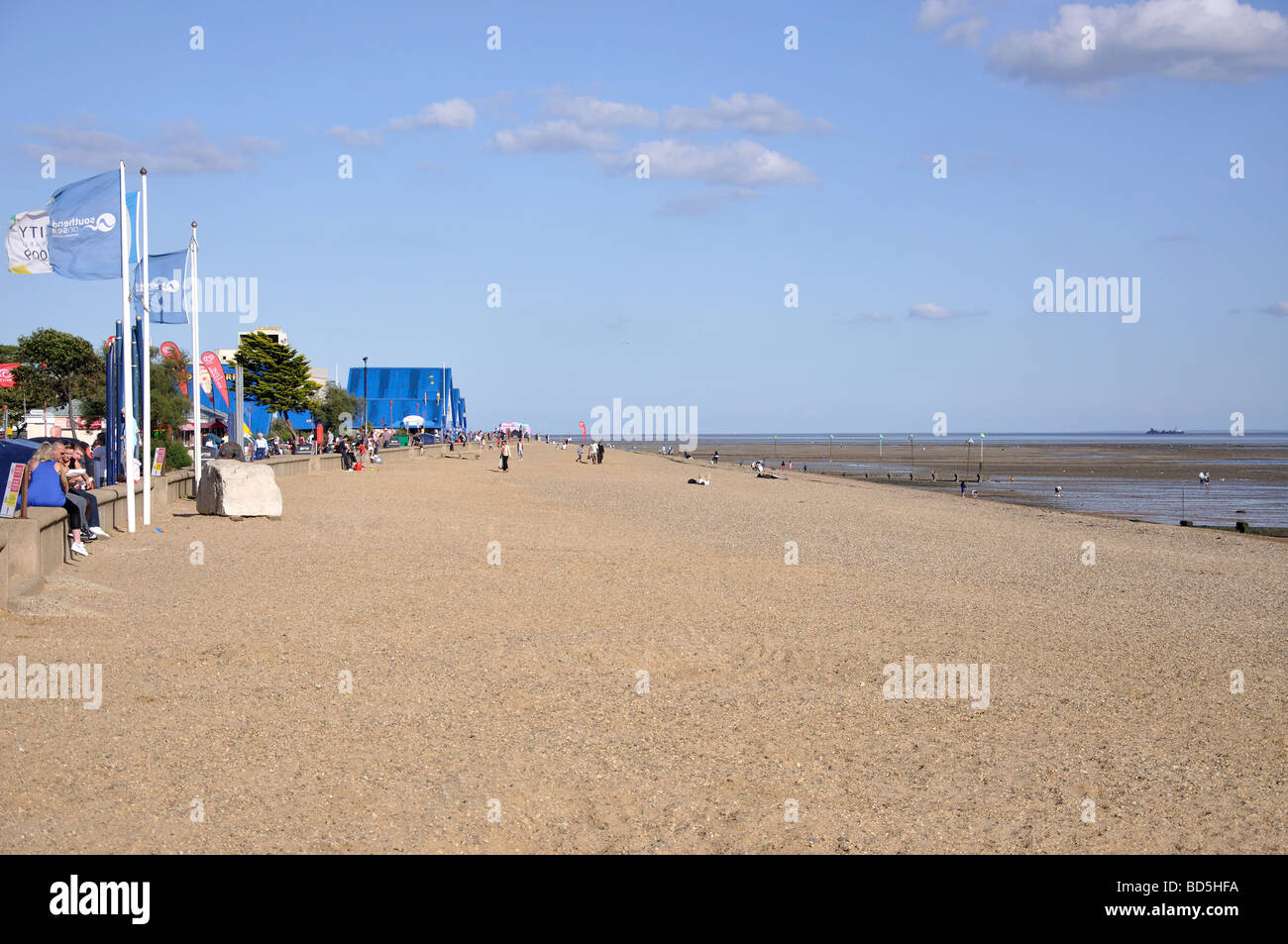 Seaside southend on sea essex uk hi-res stock photography and images ...