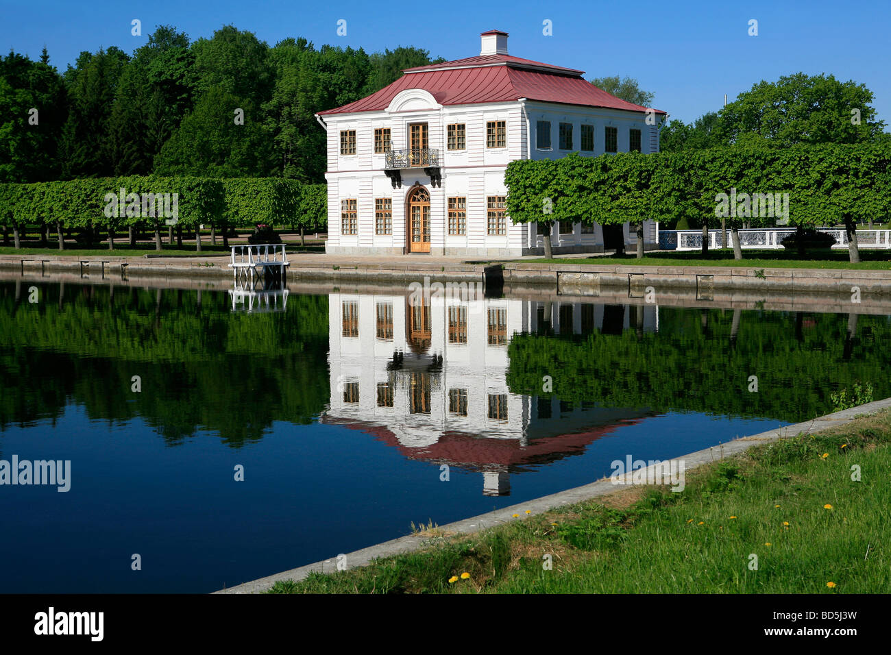 The Marly Palace in the Lower Gardens of the 18th century Peterhof ...