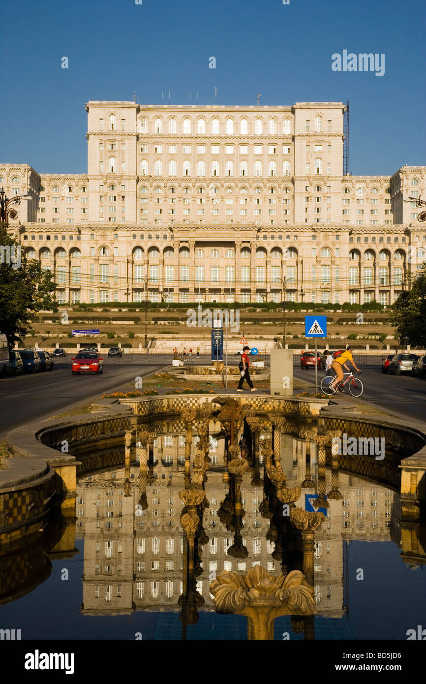 Ceausescu palace hi-res stock photography and images - Alamy