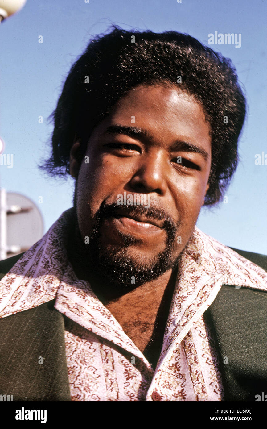 BARRY WHITE - US Soul singer in 1976 Stock Photo - Alamy