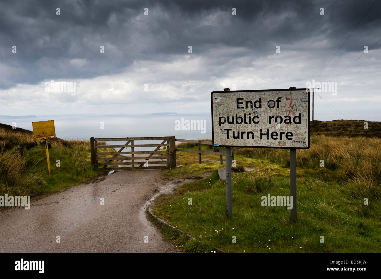 Sign, End of public road, Mull of Kintyre, Scotland, United Kingdom ...