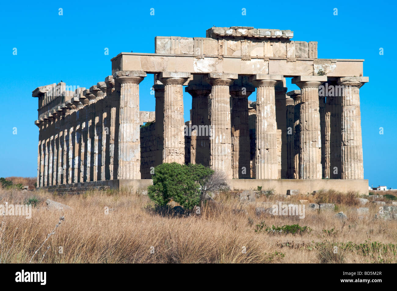 Greek hexastyle temple hi-res stock photography and images - Alamy