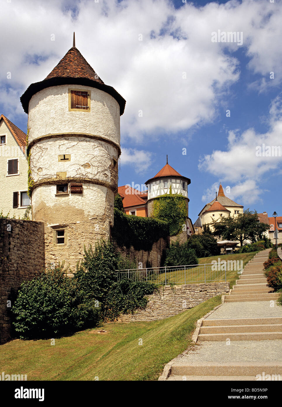 Town wall with towers, Dettelbach near Kitzingen, Franconia, Bavaria ...