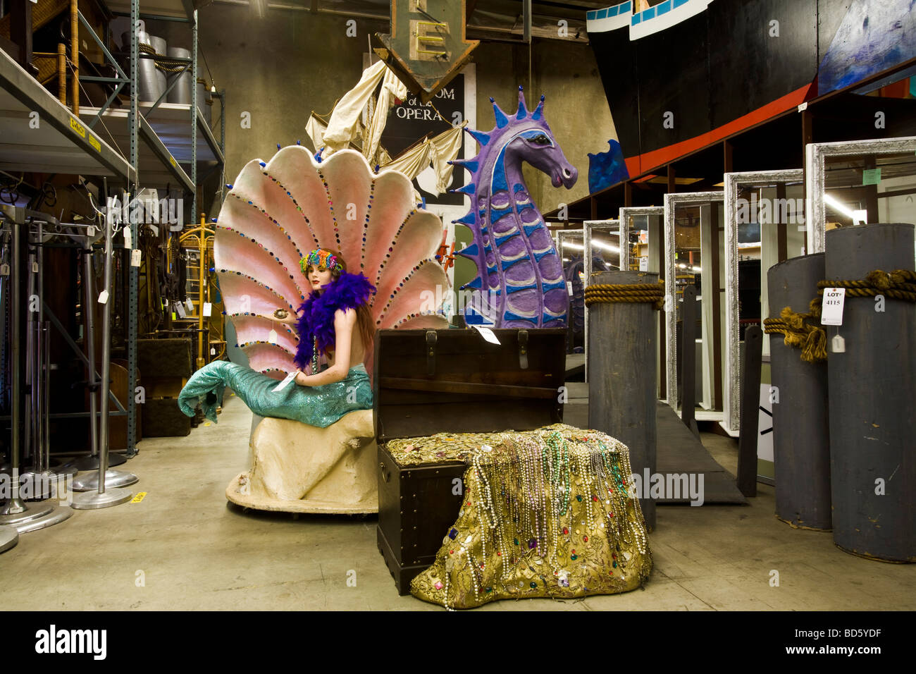 Prop house hi-res stock photography and images - Alamy