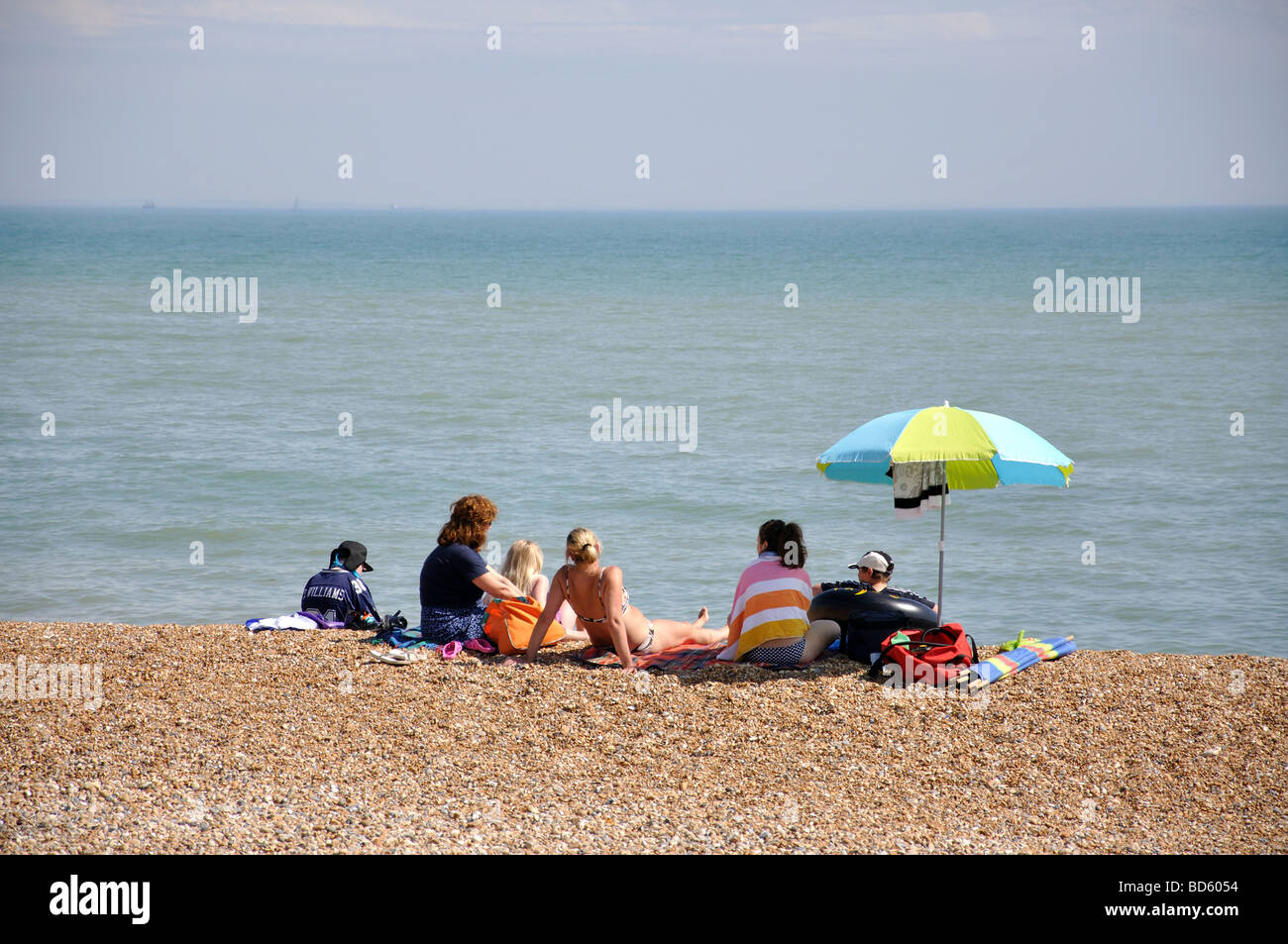 Hythe beach kent hi-res stock photography and images - Alamy