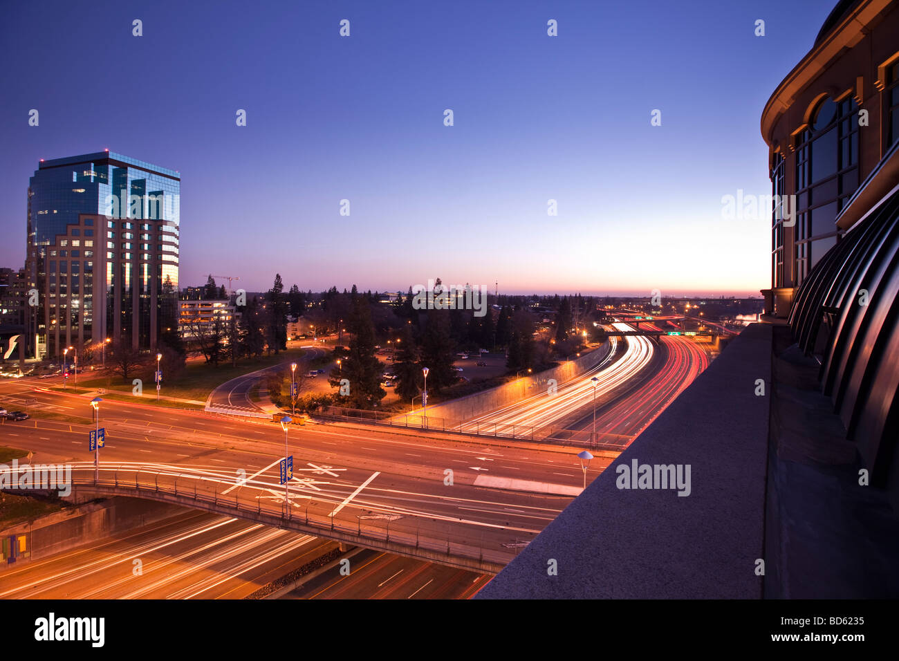 1 Capitol Mall Roof Looking South Bound on I 5 Stock Photo - Alamy