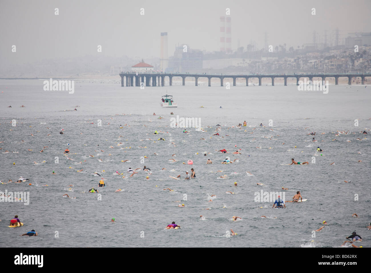 Swim swimming swimmer pier hi-res stock photography and images - Alamy