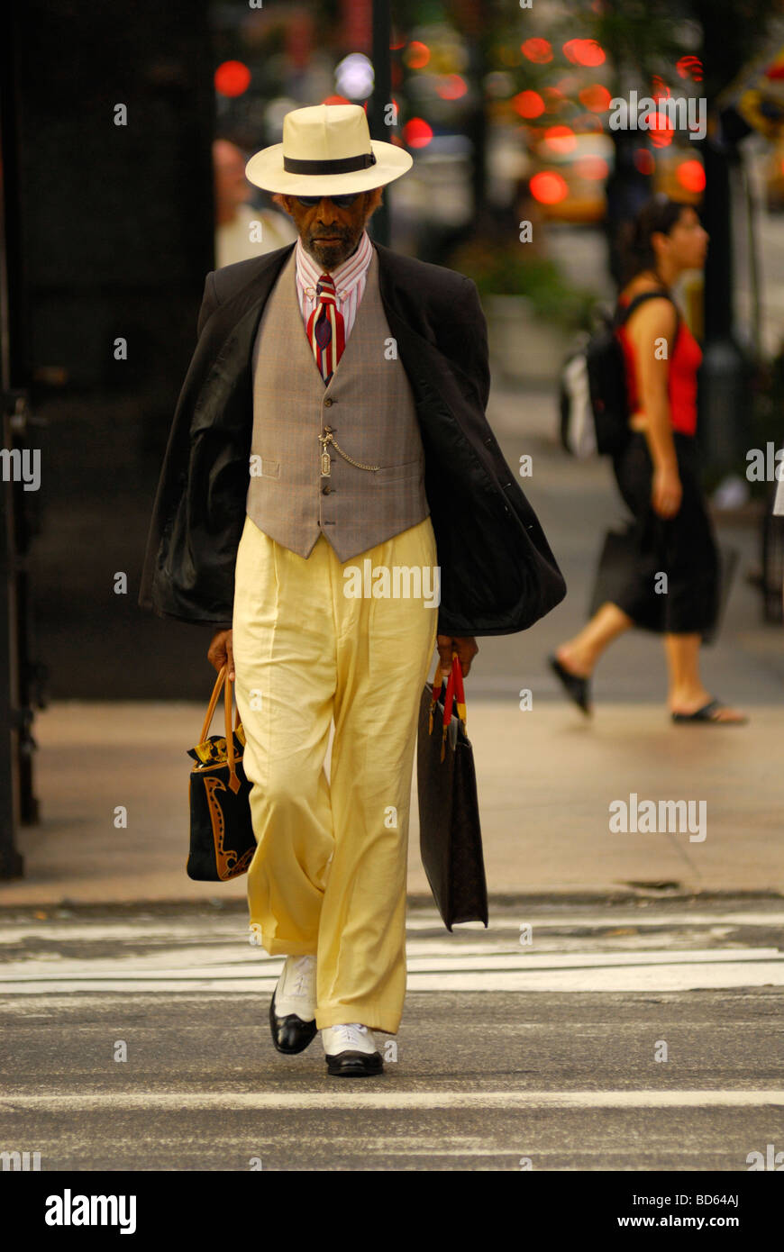 Elegant Gentleman Walking in New York City, U.S.A Stock Photo - Alamy