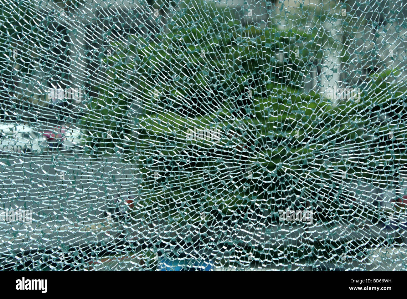Broke glass hi-res stock photography and images - Alamy