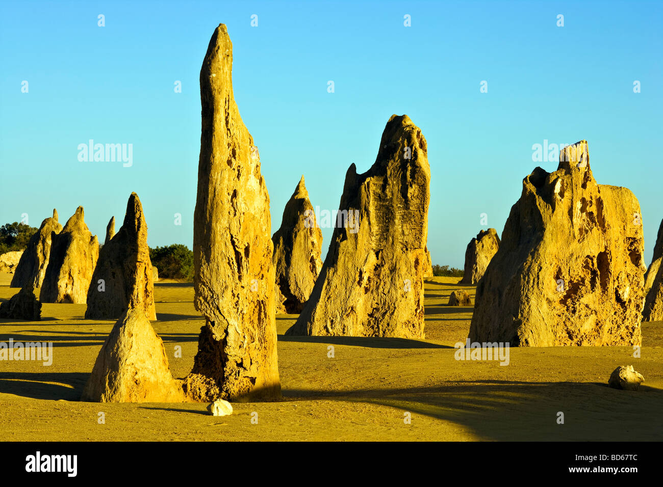Pointy rocks hi-res stock photography and images - Alamy