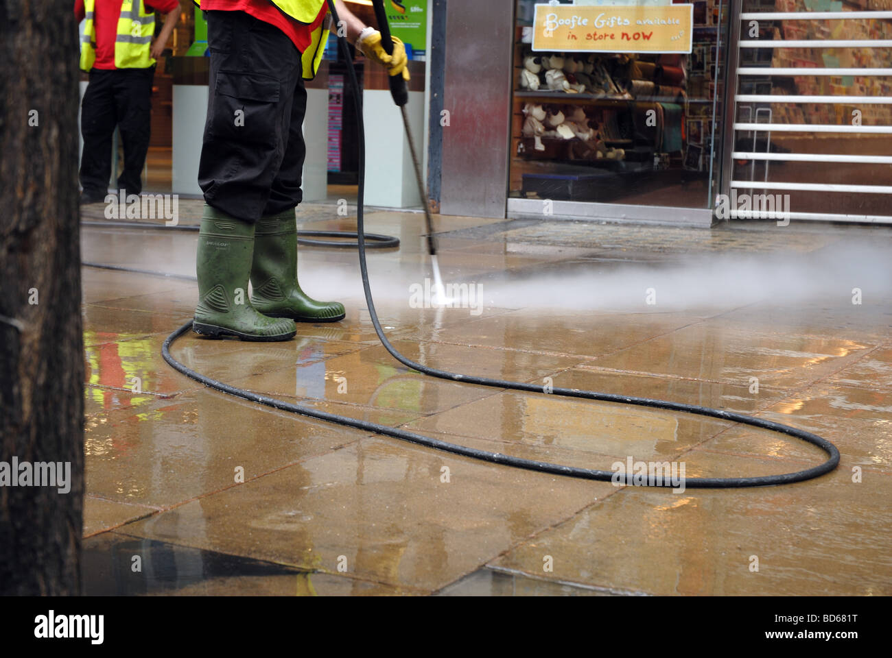 Street Cleaners High Resolution Stock Photography and Images - Alamy