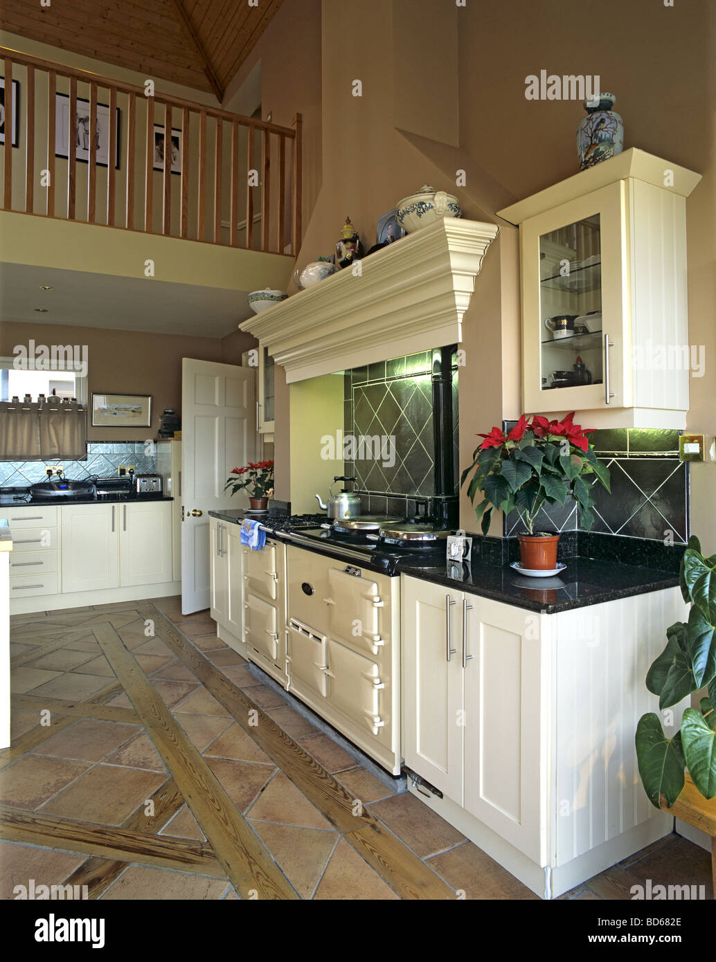 Layout kitchen ireland hi-res stock photography and images - Alamy