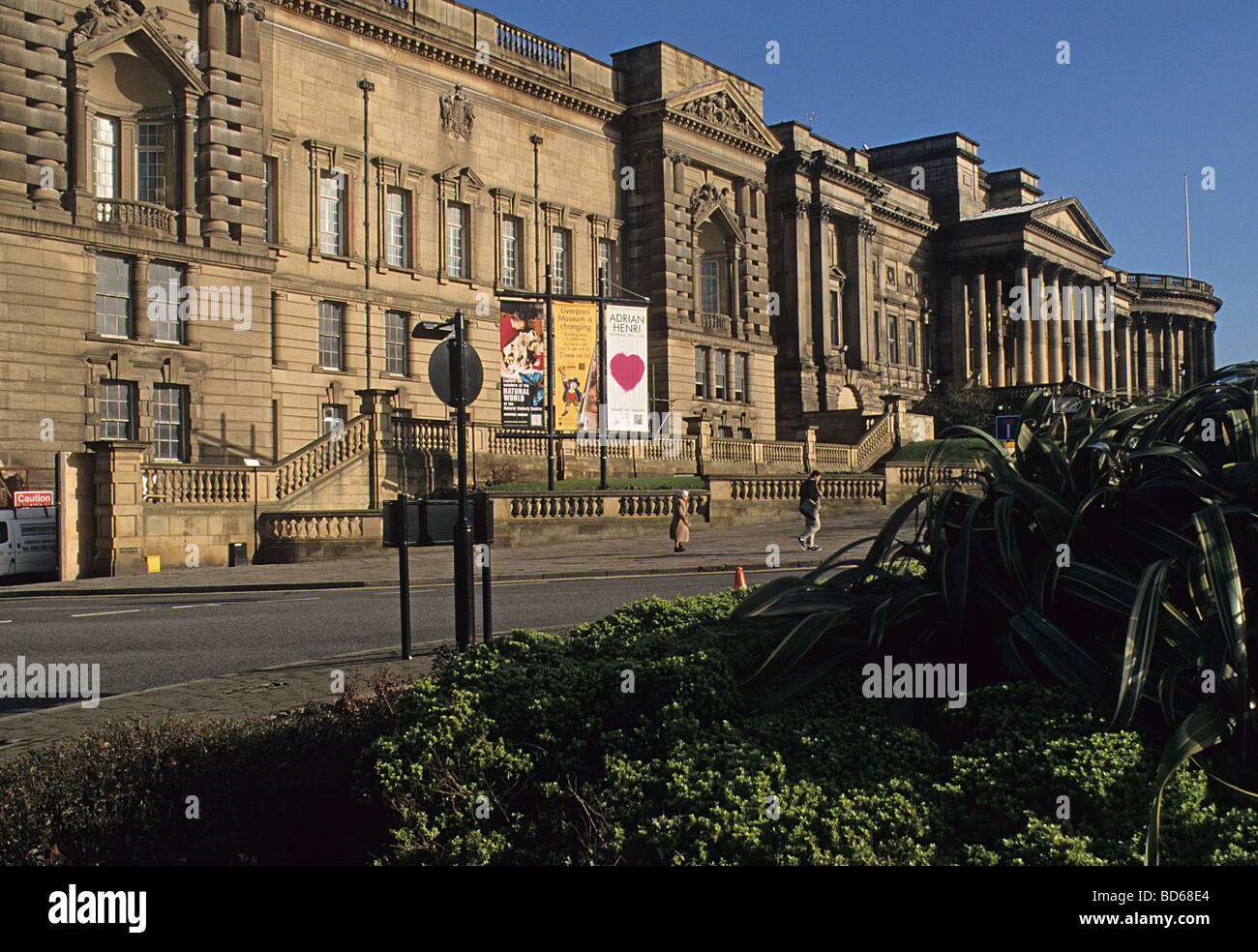 Liverpool, Sessions House & Walker Art Gallery Stock Photo - Alamy