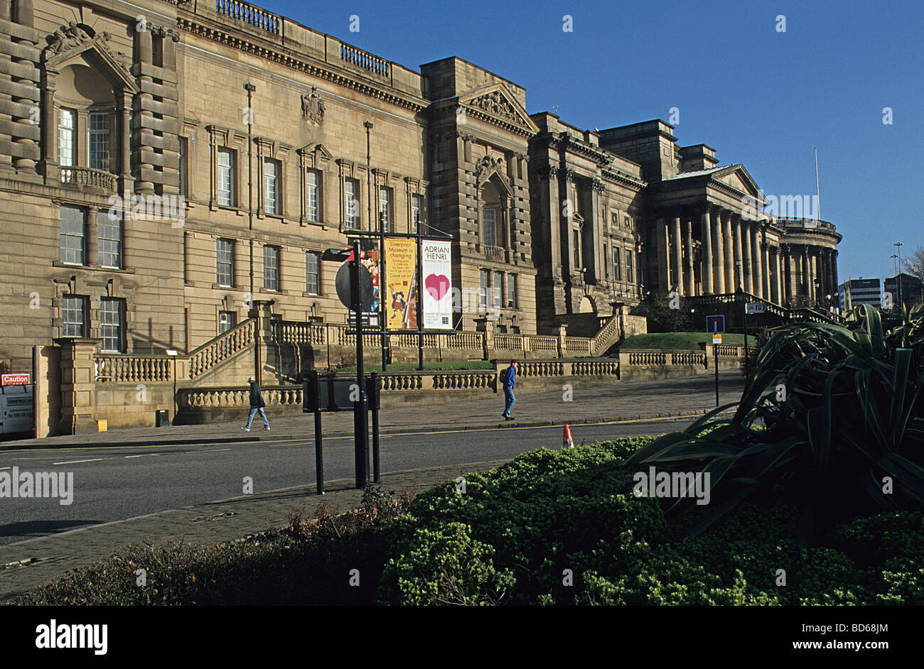 Liverpool, Sessions House & Walker Art Gallery Stock Photo - Alamy