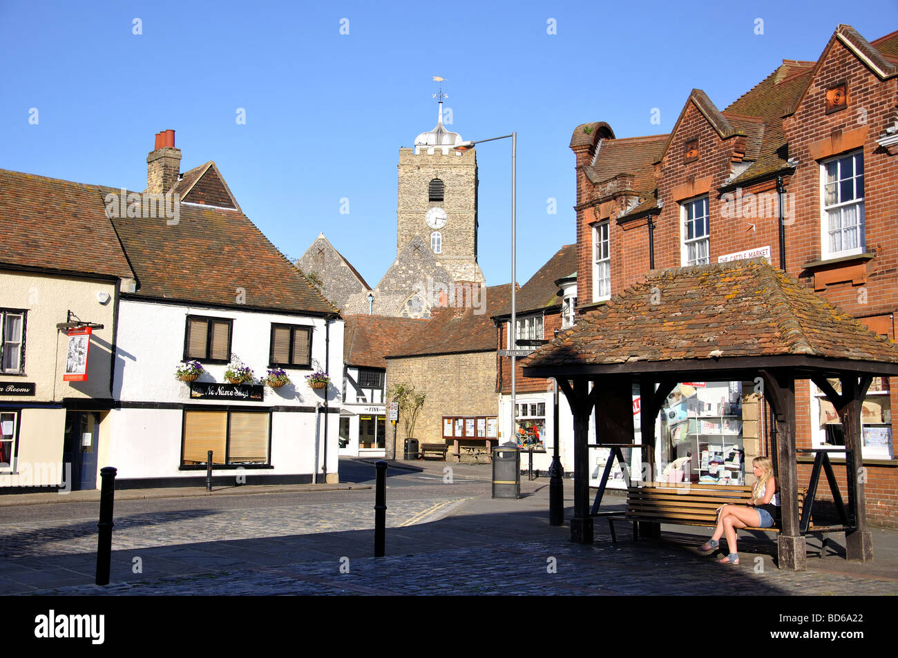 The Cattle Market showing St Peter's Church, Sandwich. Kent, England ...