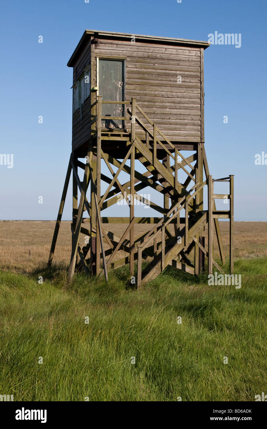 Wooden watchtower hi-res stock photography and images - Alamy