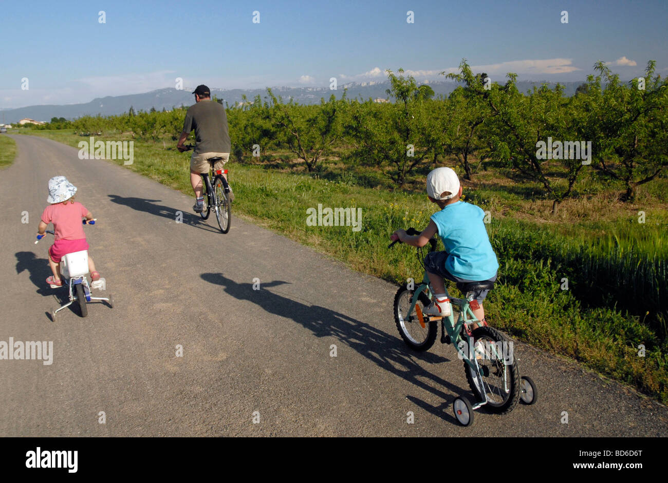 Two 2 wheeled vehicle hi-res stock photography and images - Alamy