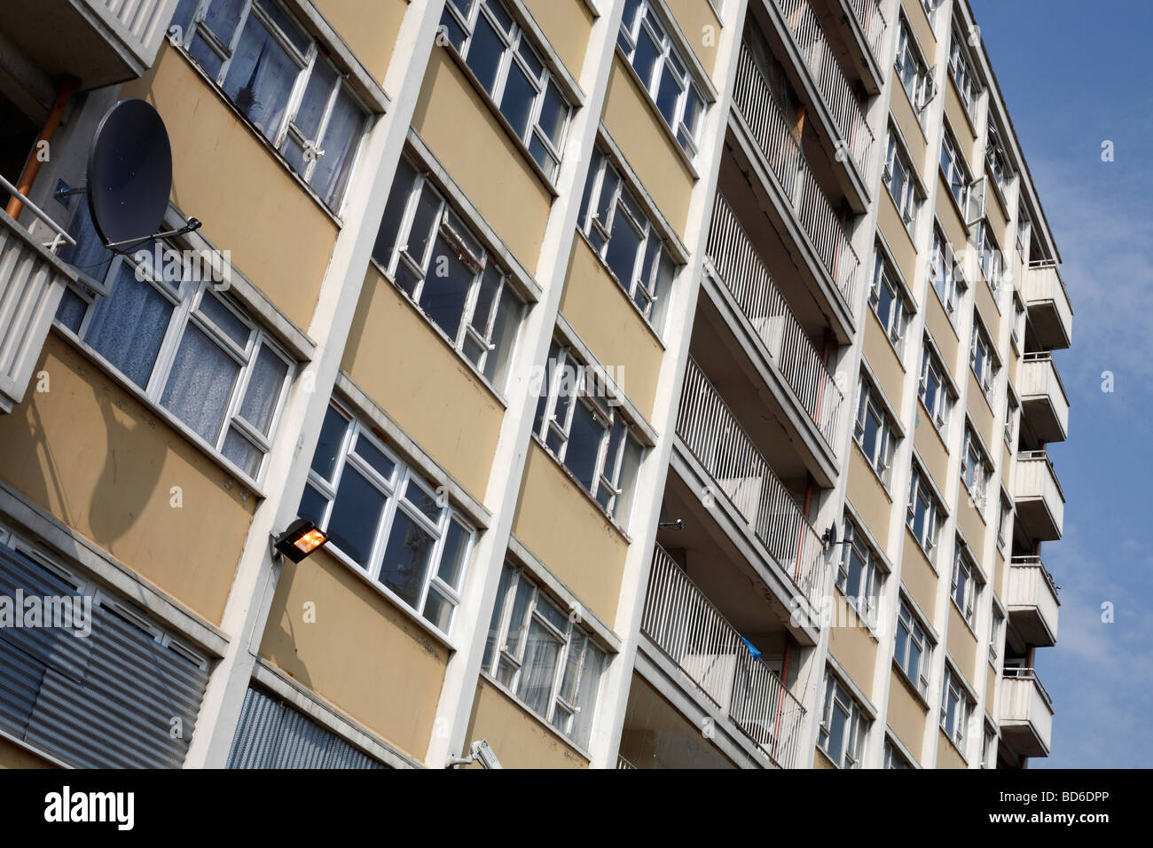 Derelict Tower Blocks Leeds West Yorkshire 2009 Stock Photo - Alamy