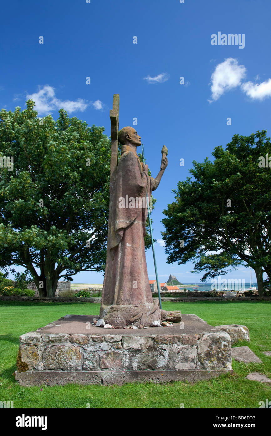 Saint aidan statue hi-res stock photography and images - Alamy