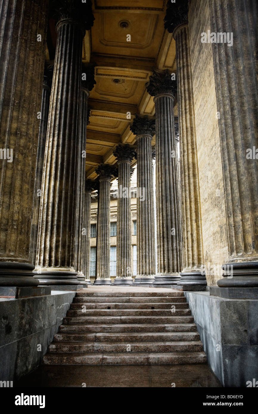 Pillars and columns hi-res stock photography and images - Alamy