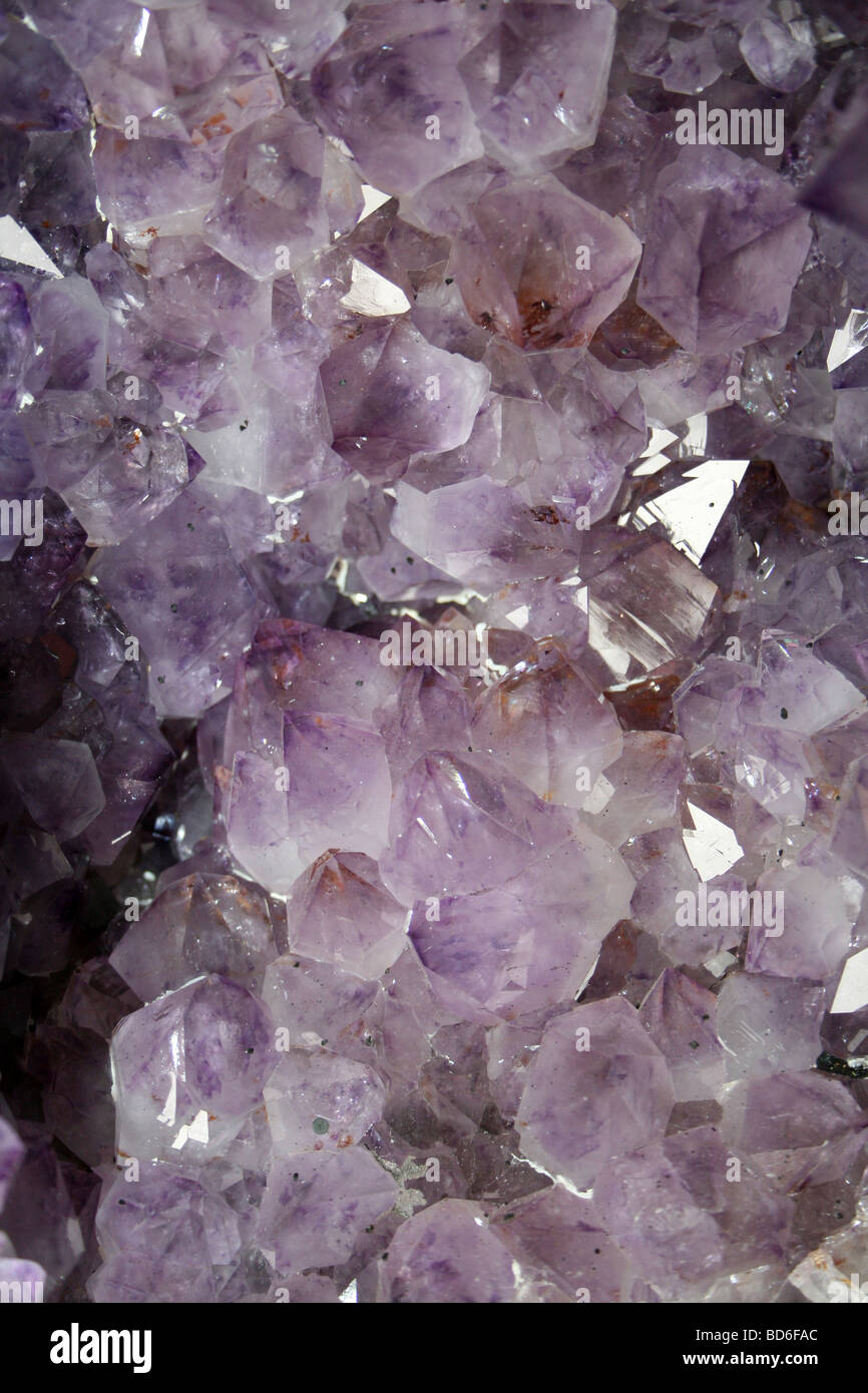 Violet crystals hi-res stock photography and images - Alamy