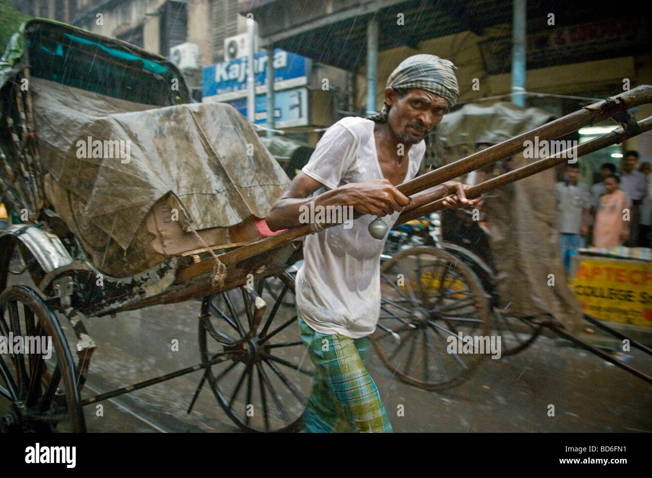 Street Kolkata Homeless Calcutta Poverty High Resolution Stock ...