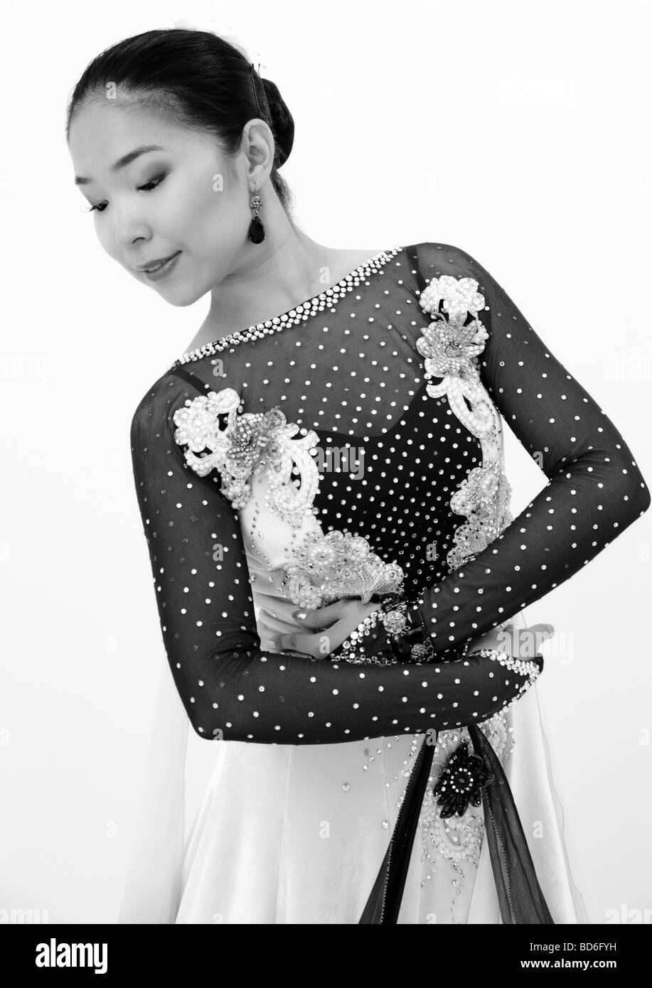 A traditional Kazakh lady dancer Stock Photo - Alamy