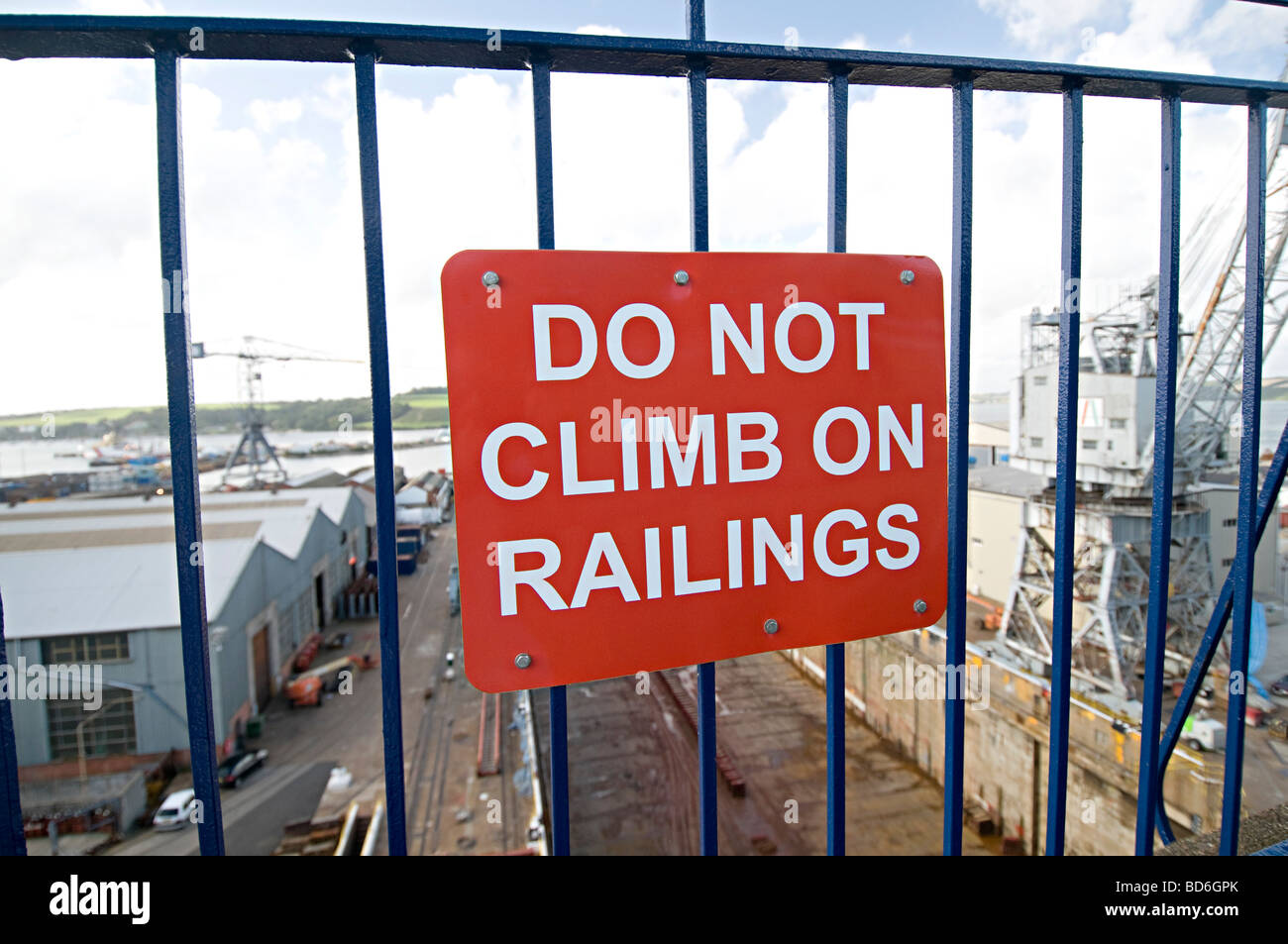do not climb danger railings at falmouth harbour cornwall Stock Photo ...
