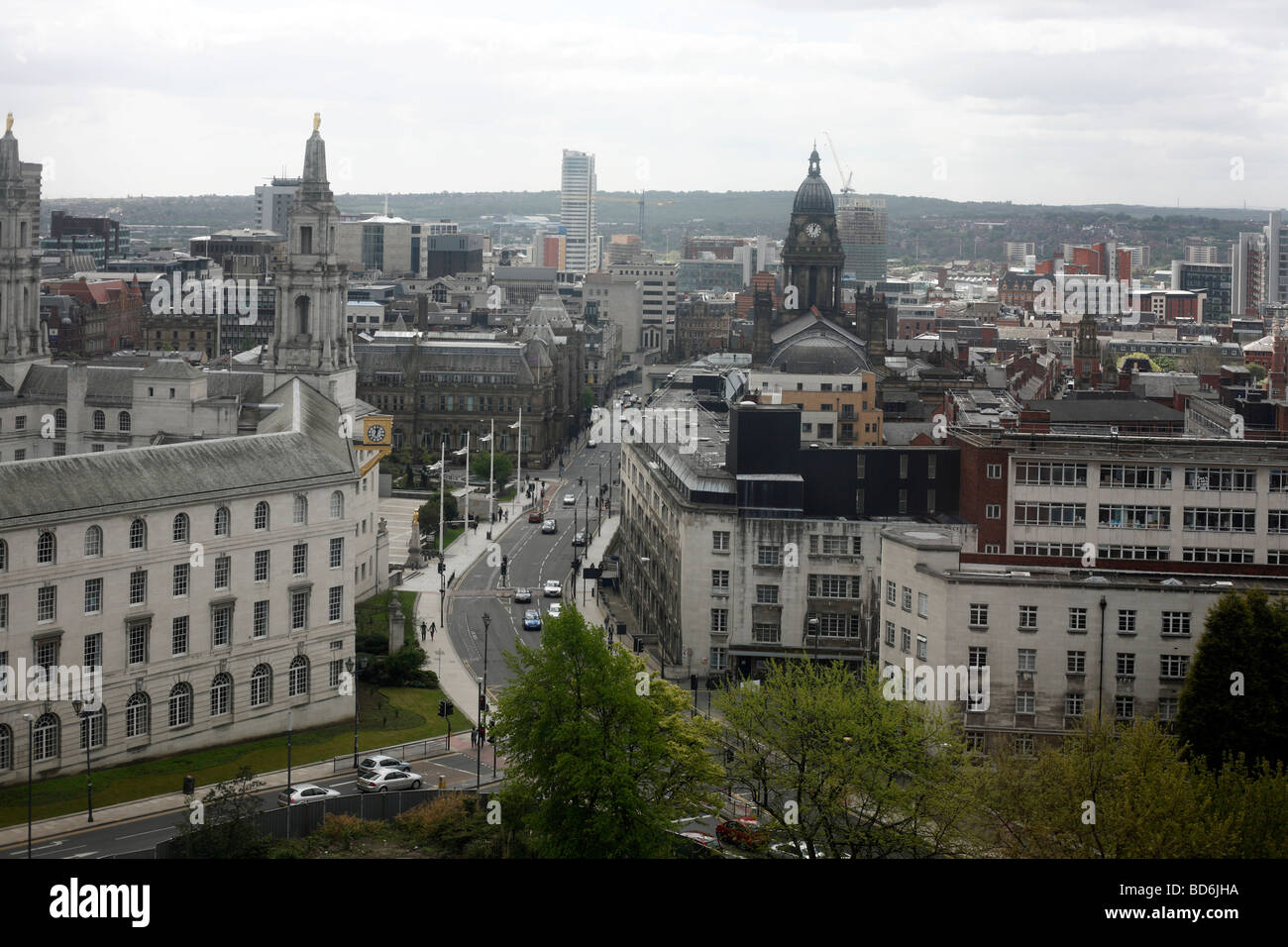 Leeds center hi-res stock photography and images - Alamy