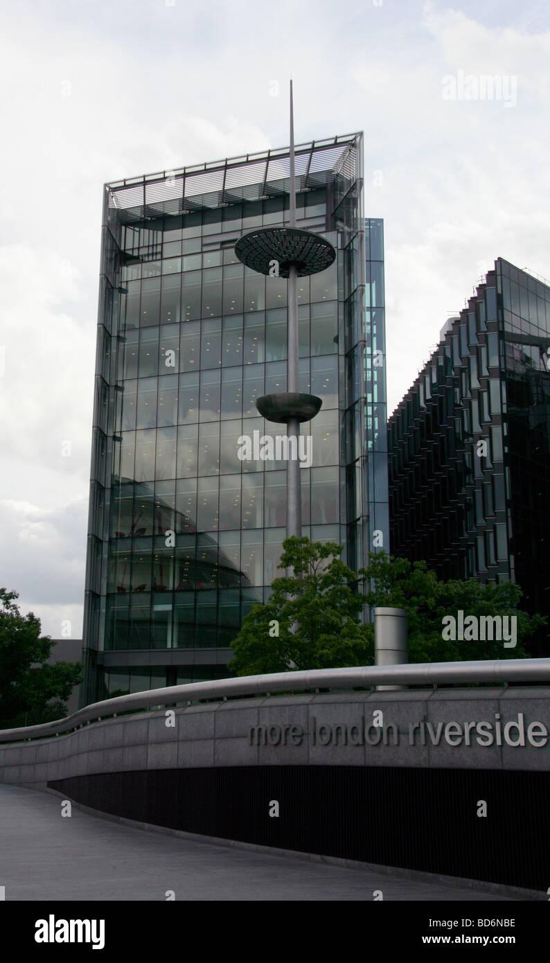 Riverside office hi-res stock photography and images - Alamy