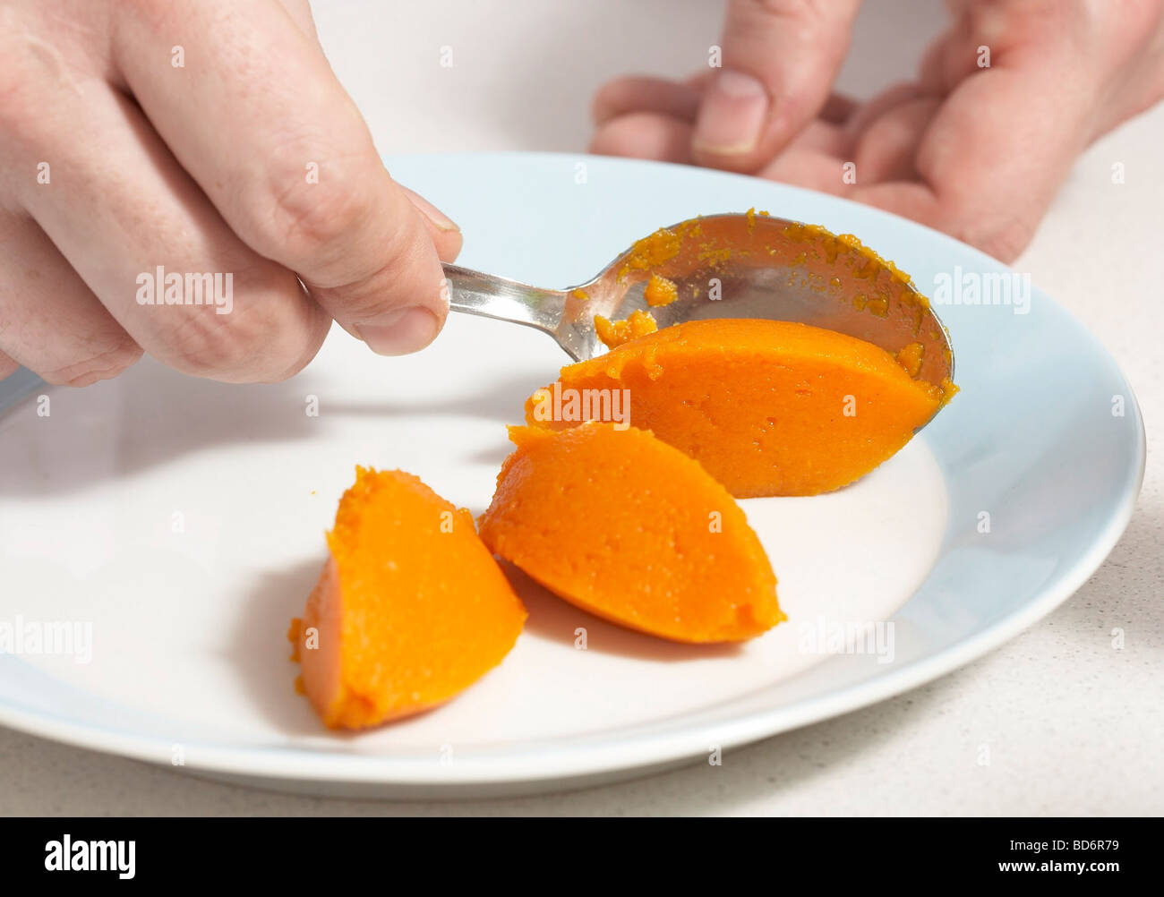 Carrot Purée (step by step Stock Photo - Alamy