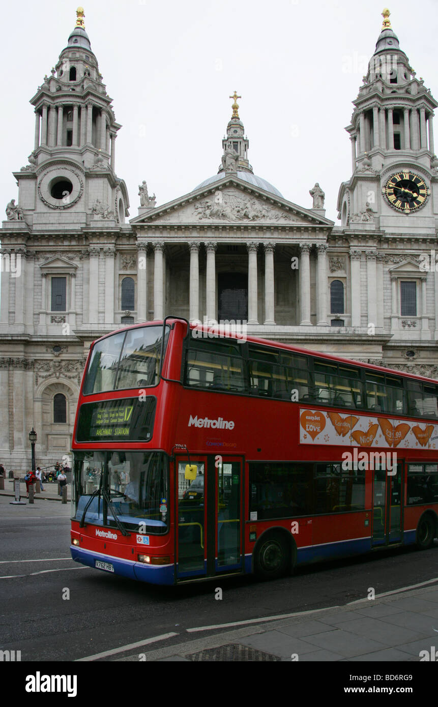 Red London Bus in Front of St Paul's Cathedral, West Front Entrance ...