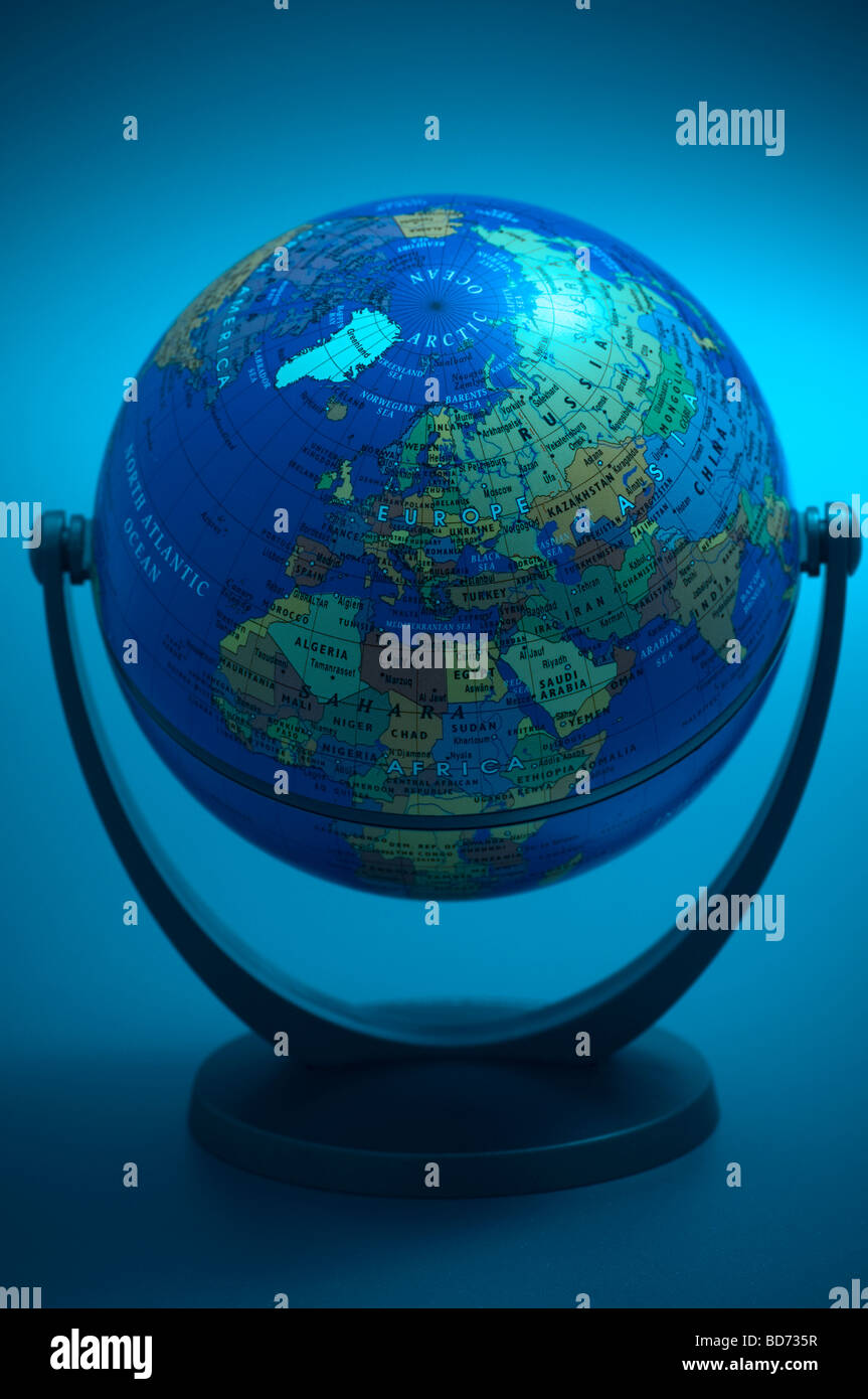 Spherical globes hi-res stock photography and images - Alamy