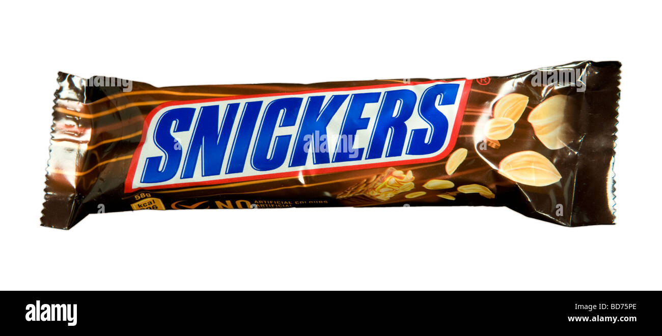 Snickers chocolate bar hi-res stock photography and images - Alamy
