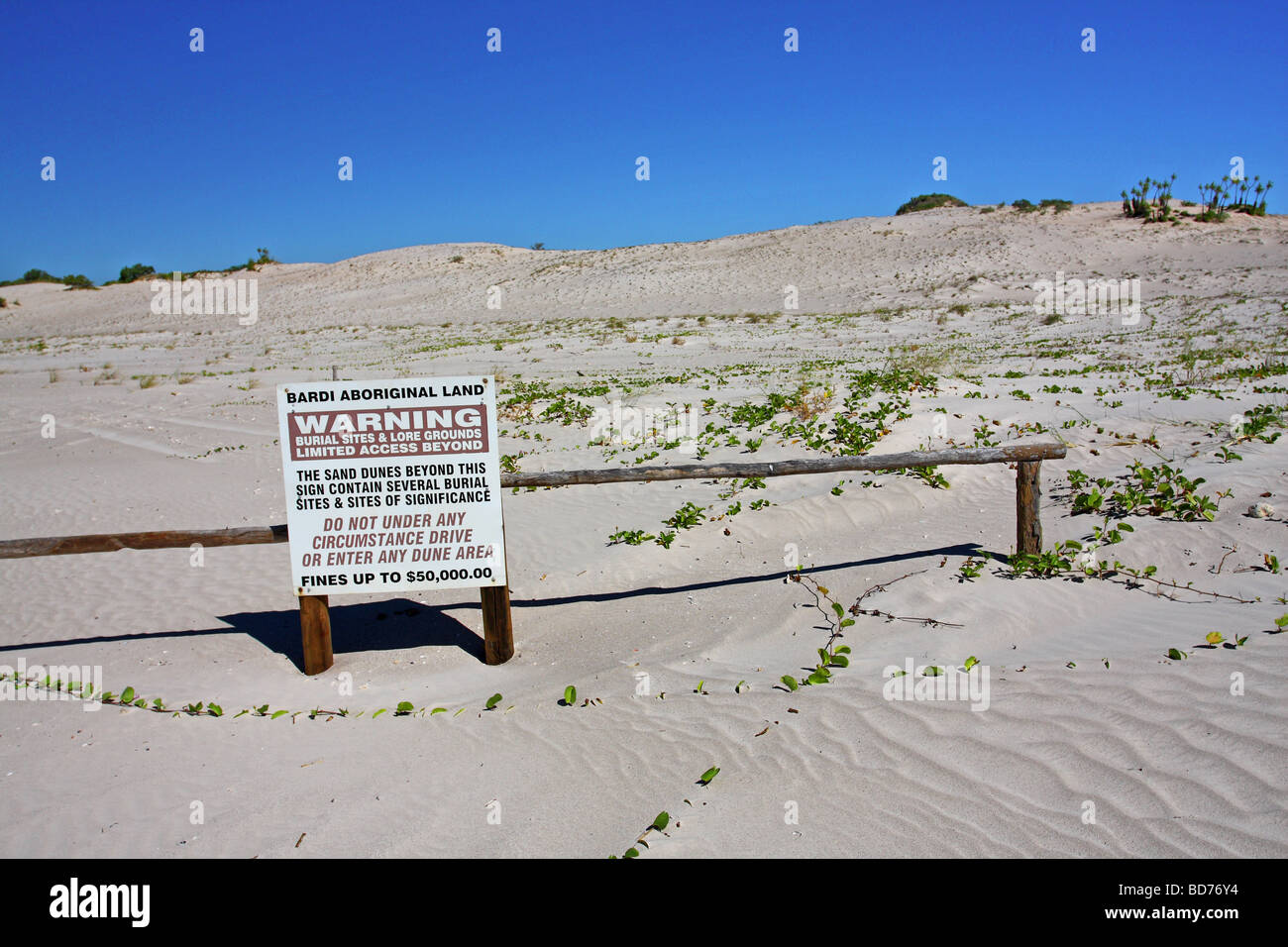 Aboriginal sites warning sign on the beach at Cape Leveque. Dampier ...