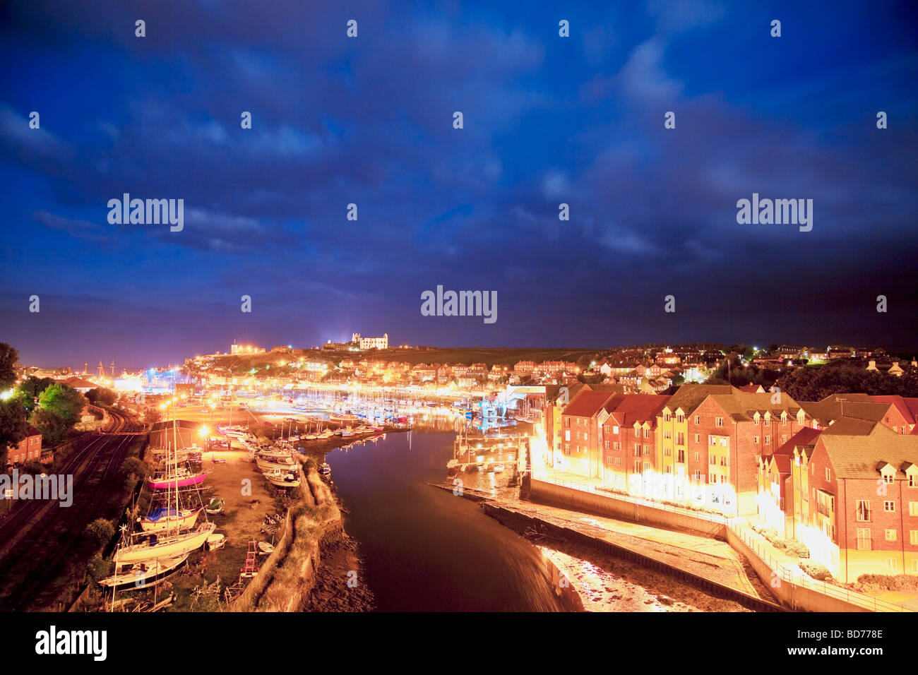Whitby new bridge hi-res stock photography and images - Alamy