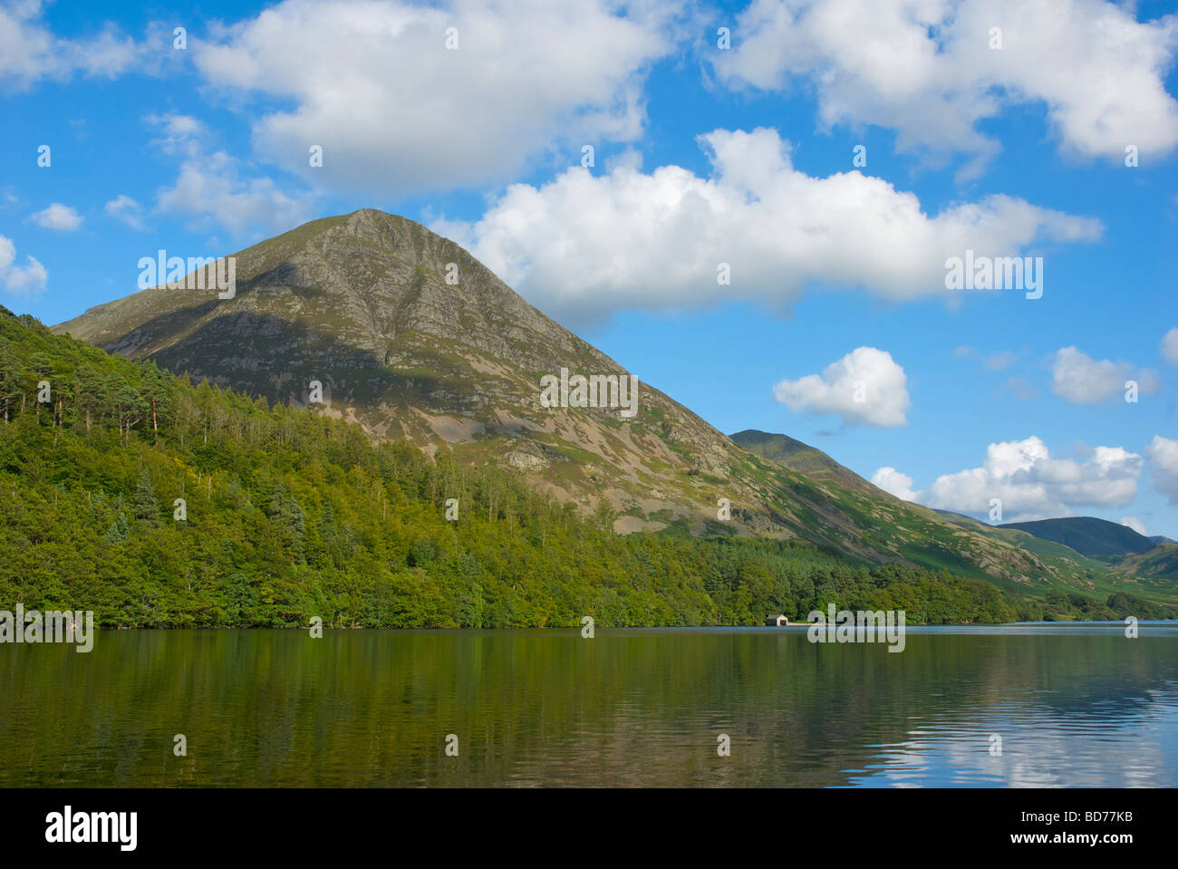 Grasmoor crummock water lake district hi-res stock photography and ...