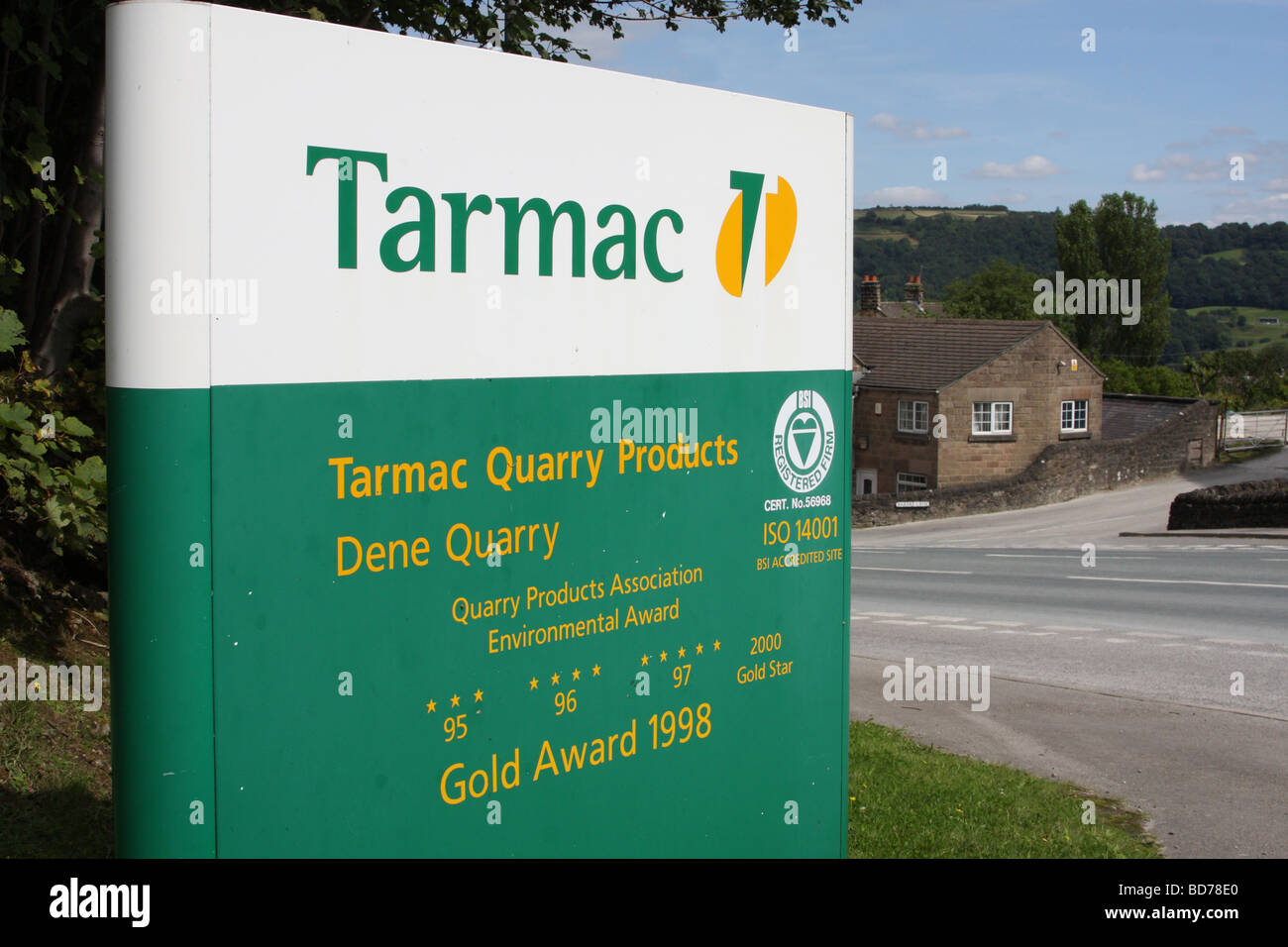 Dene quarry cromford derbyshire england hi-res stock photography and ...