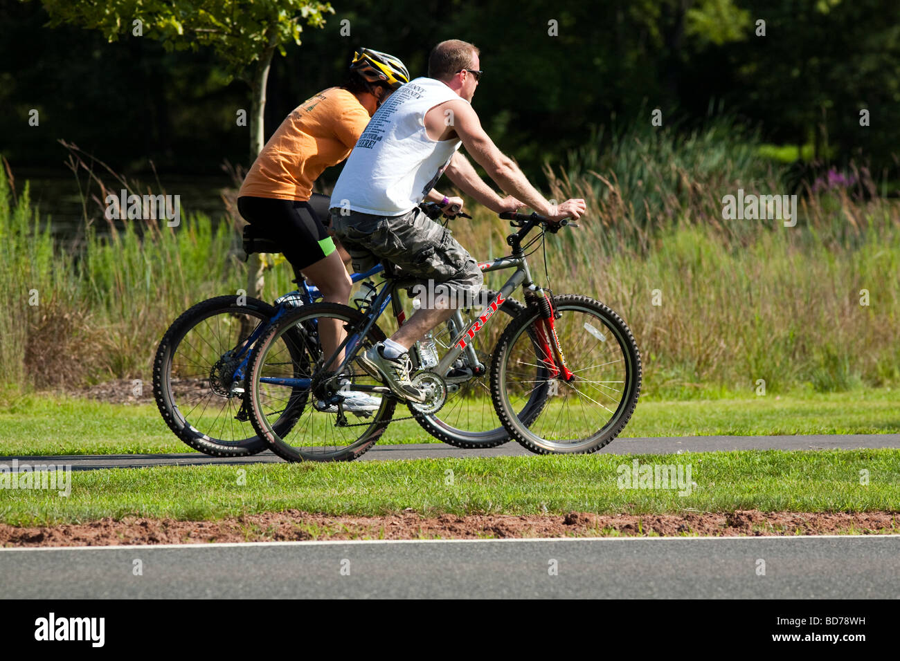 Trainer wheels bicycle hi-res stock photography and images - Alamy