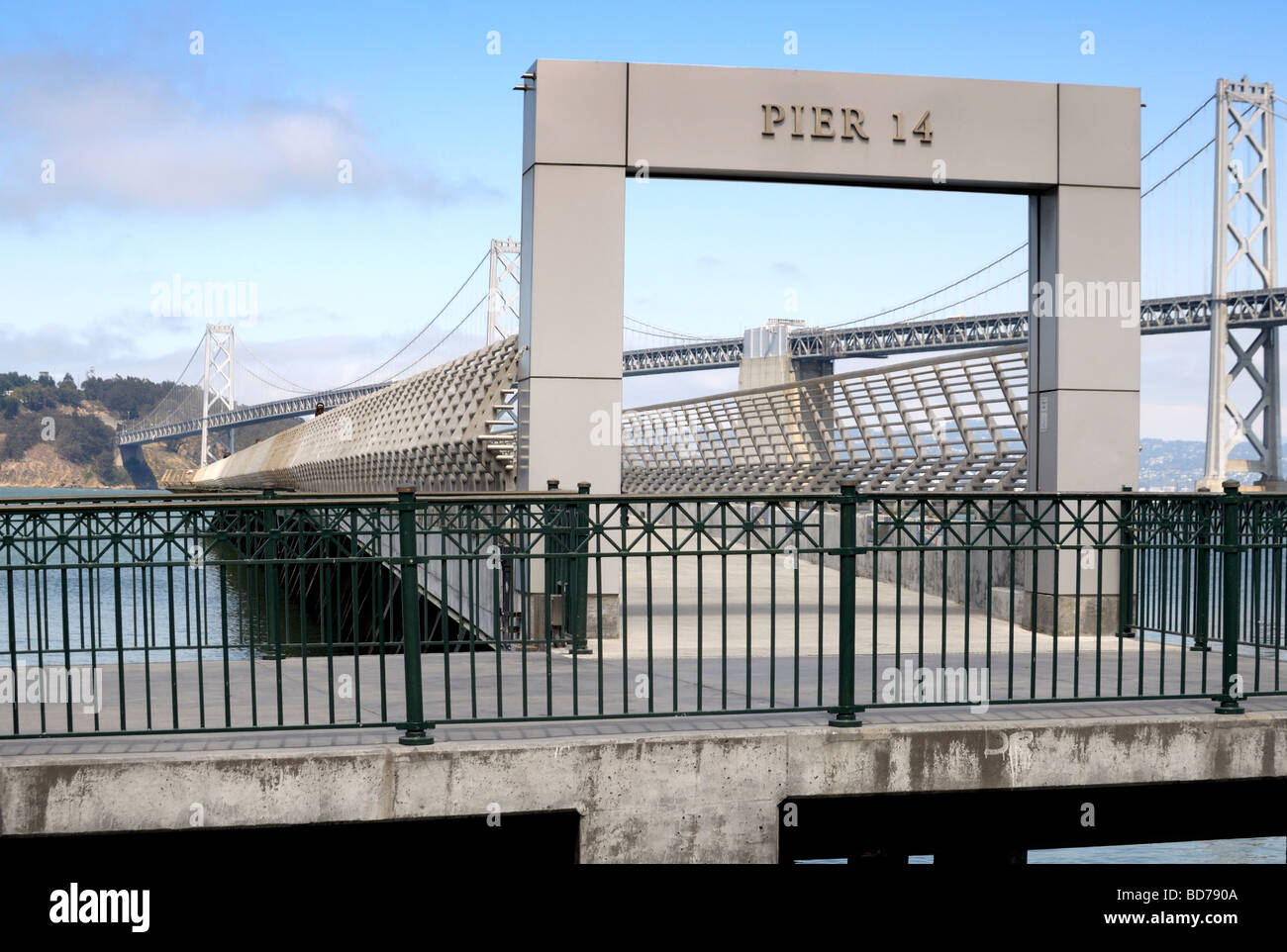 Bayfront waterfront walk hi-res stock photography and images - Alamy