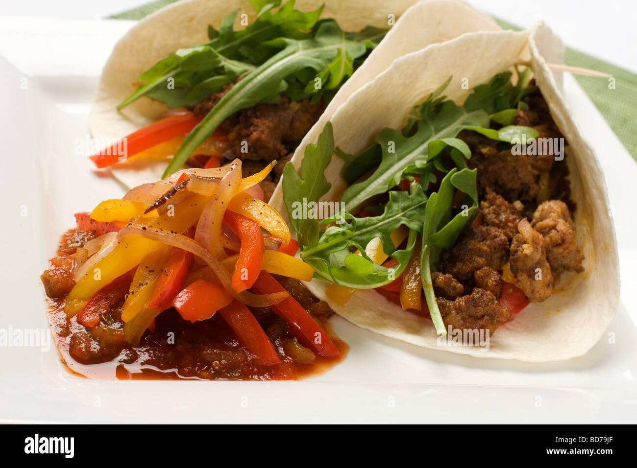 Soft shell tacos salsa hi-res stock photography and images - Alamy