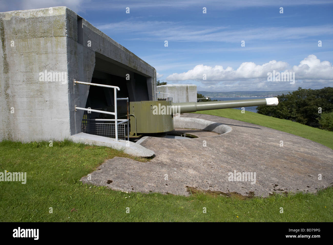 6 inch guns concrete glacis and gunhouses at grey point fort and ...